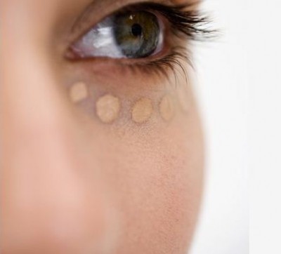 For Flawless, Glowing Beauty, Go the Minimal Makeup Way | LeatherFads